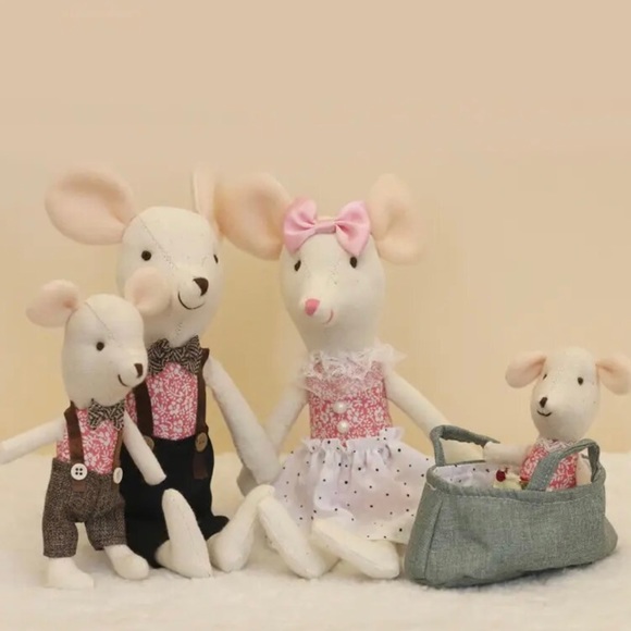 Handmade | Toys | Cute Family Mouse Happy Familyeach Product Is Made ...